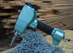 First Test: Nail Kicker Pneumatic Nail Remover