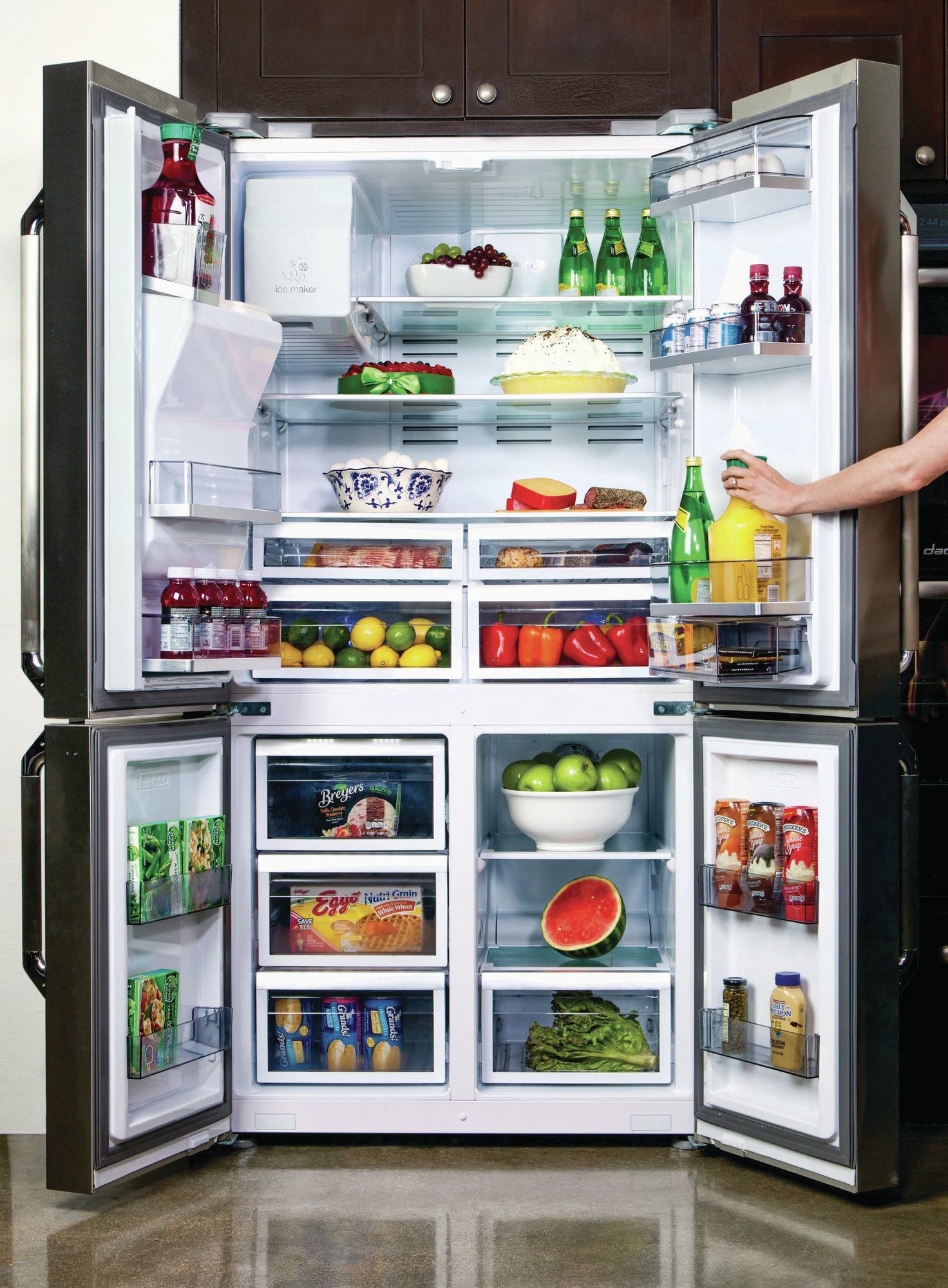 Dacor's Distinctive French Door Refrigerator