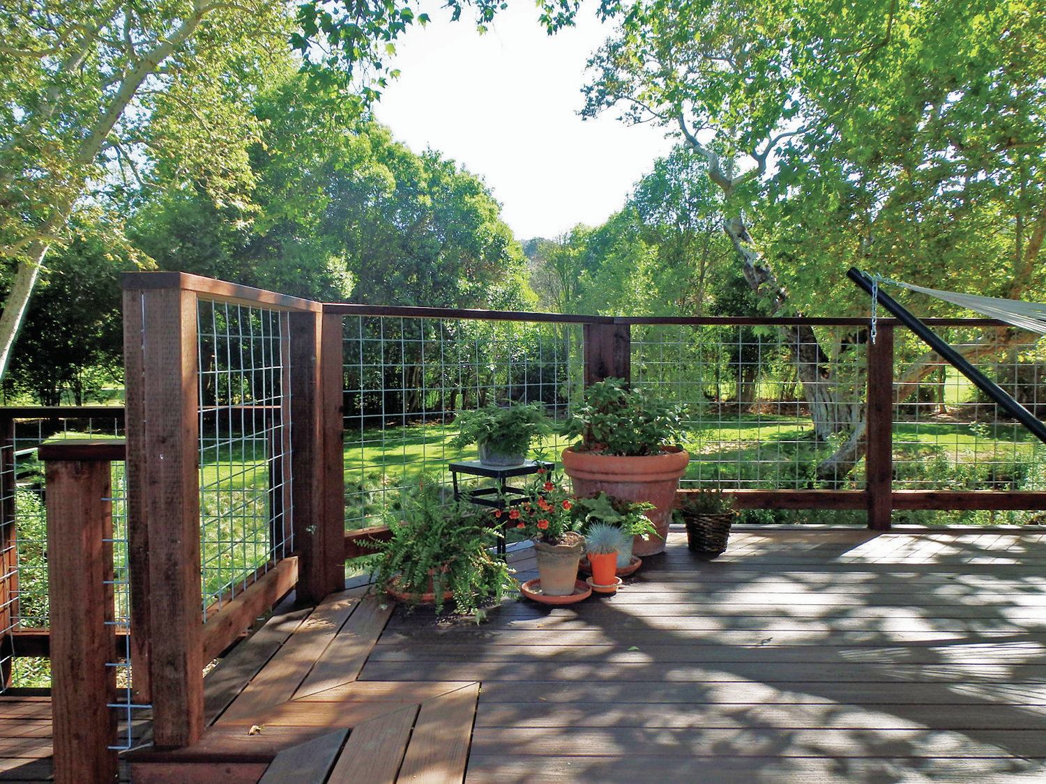 Wild Hog Railing Wire Mesh