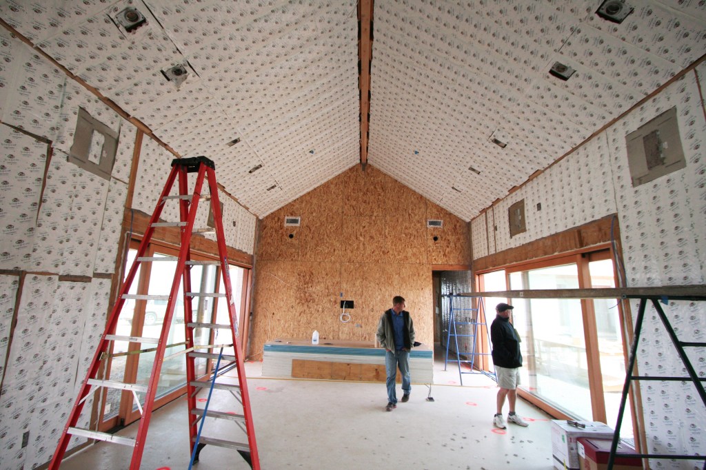 BioPCM: Smart Thermal Mass Using Phase Change Material