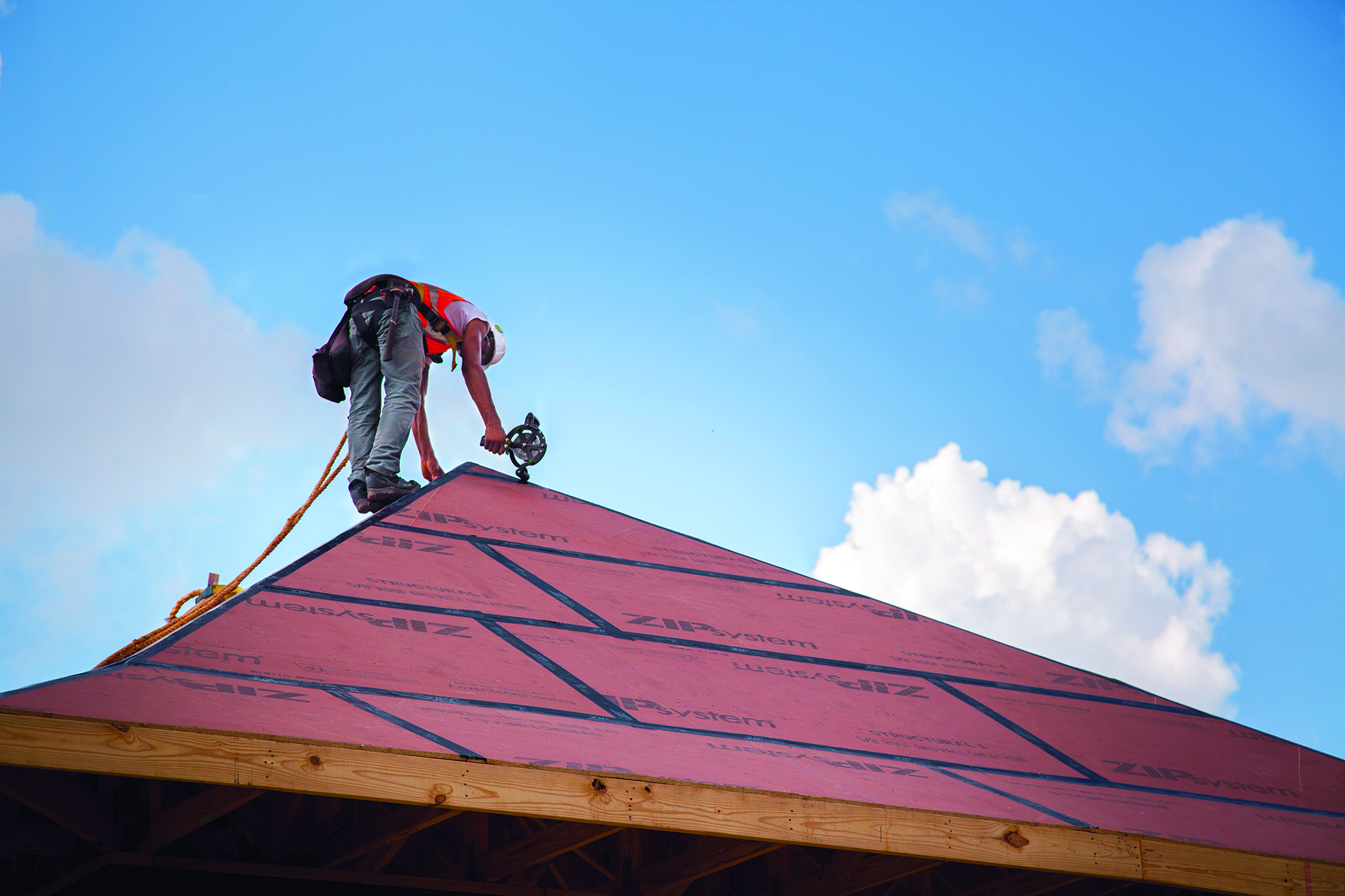 Top Reasons Builders Choose Fluid-Applied Flashing