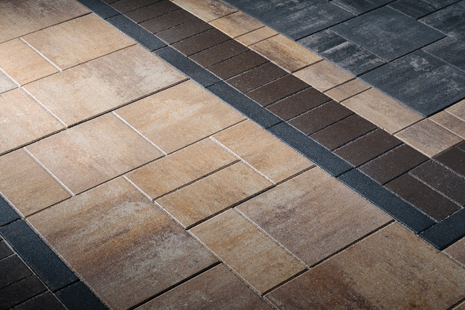 Smooth and Slate-Texture Pavers