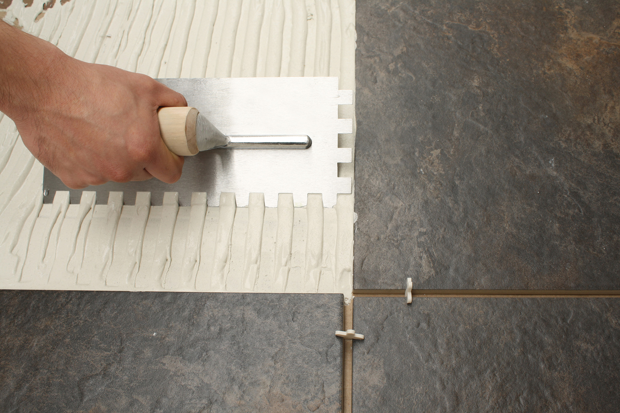 Lightweight Tile Adhesive