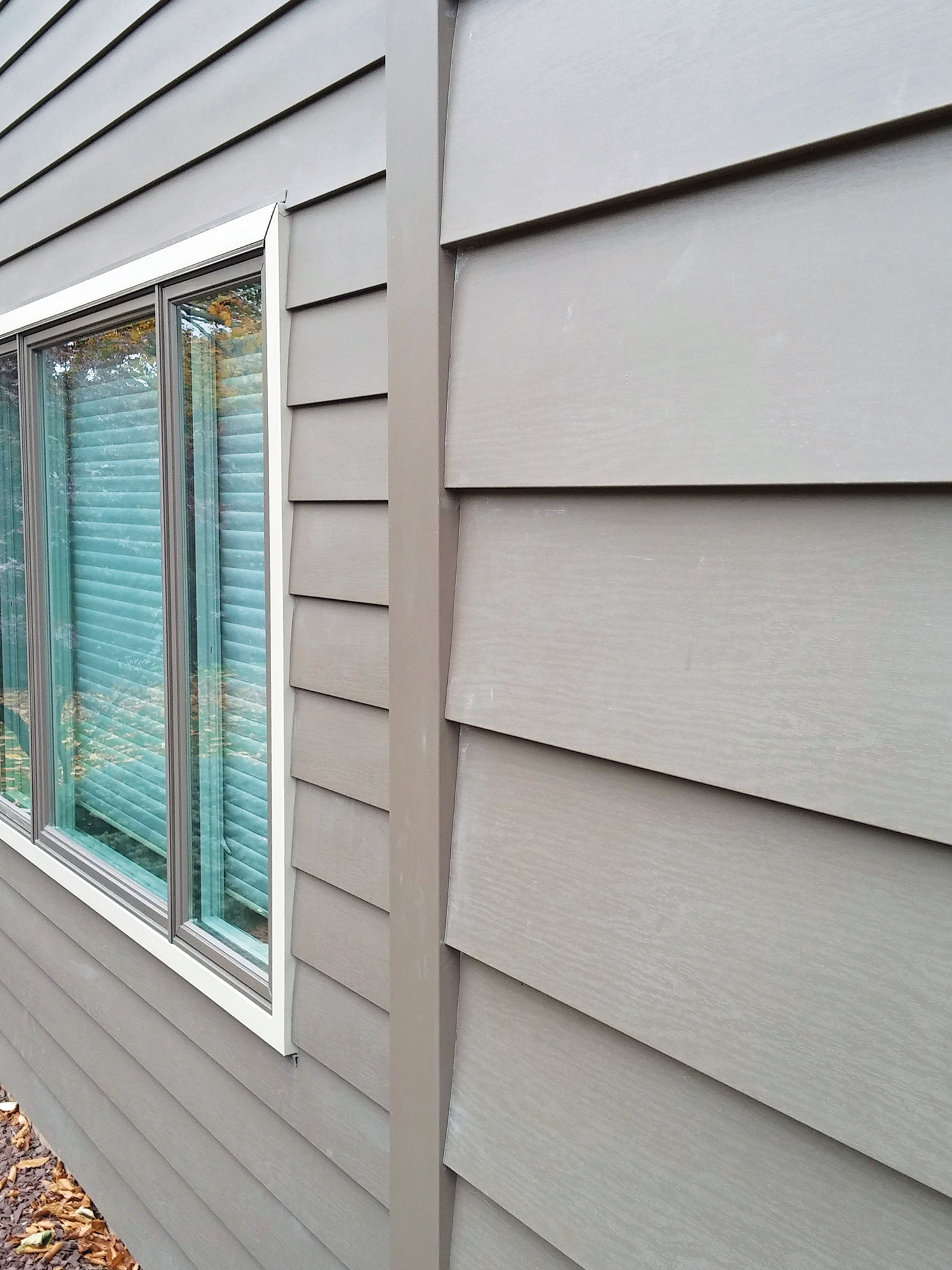 Solid PVC and Composite Sidings
