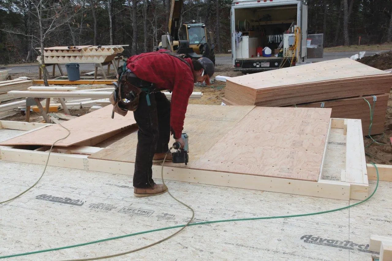 Sheathing Walls