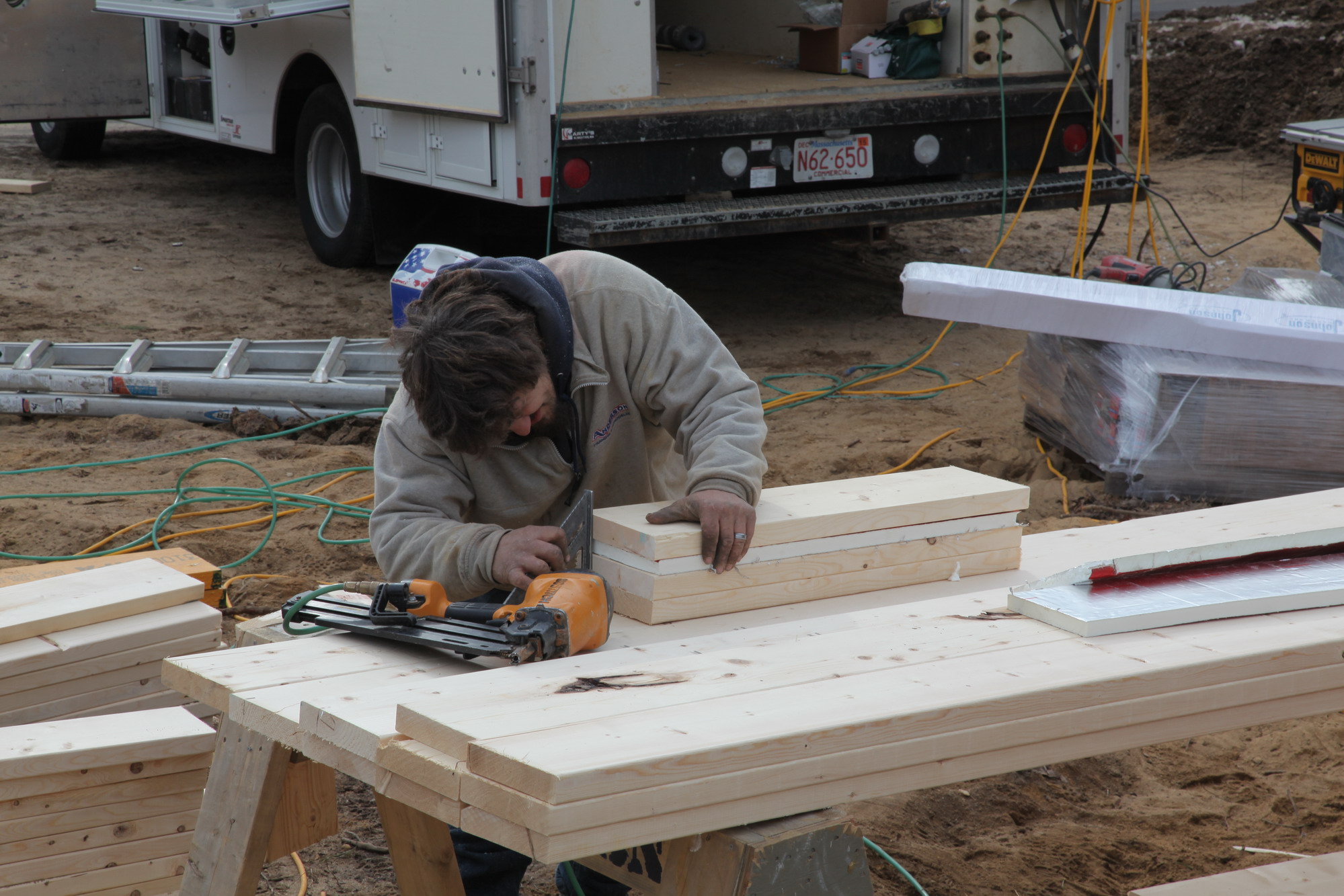Building and Raising Exterior Walls