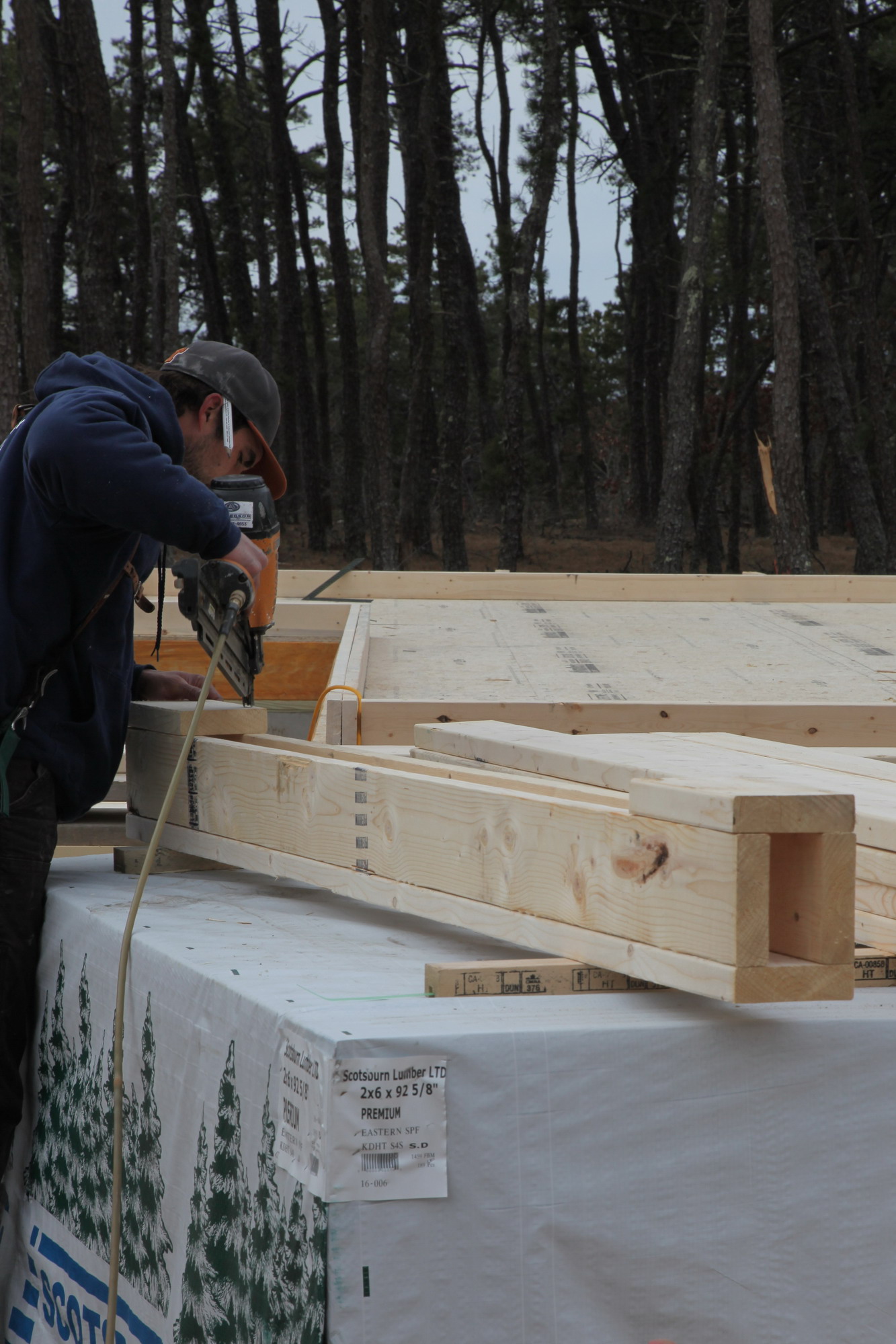 Building and Raising Exterior Walls