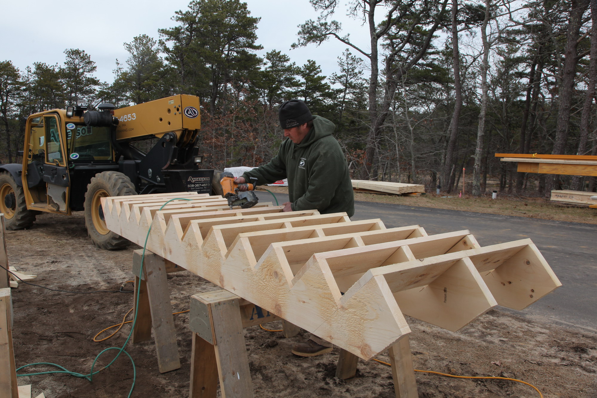 Building and Raising Exterior Walls