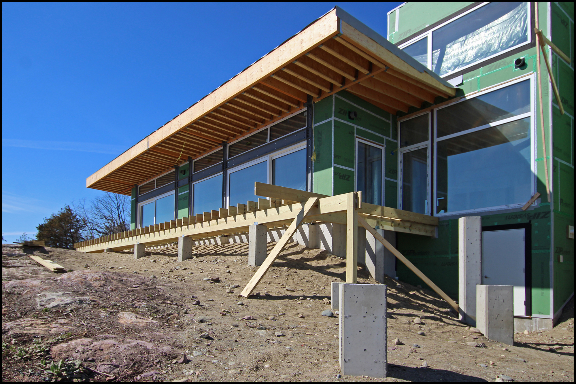 Pinning a Deck to Ledge