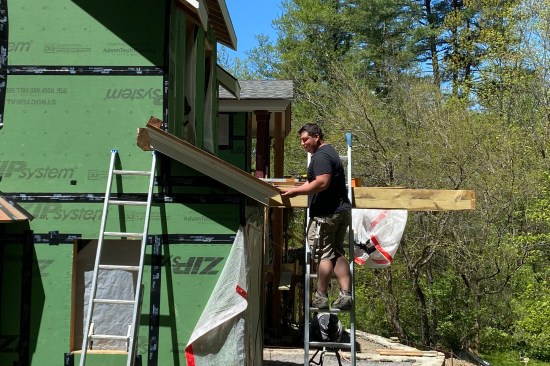 A Built-in Gutter Helps Solve a Design Problem