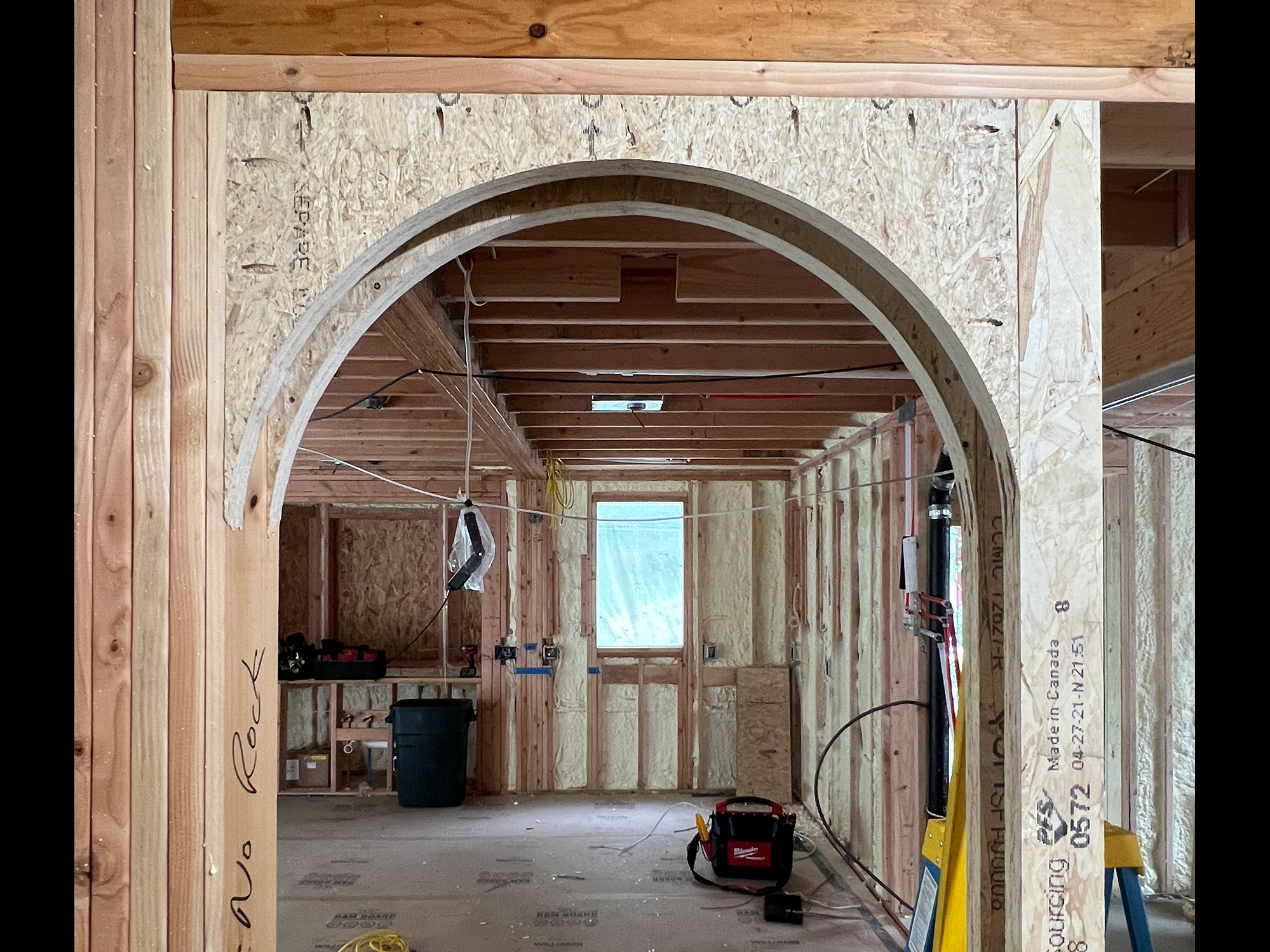 Trimless Return for an Arch-Top Window