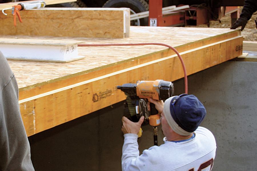 Fast Floors With Structural Insulated Panels