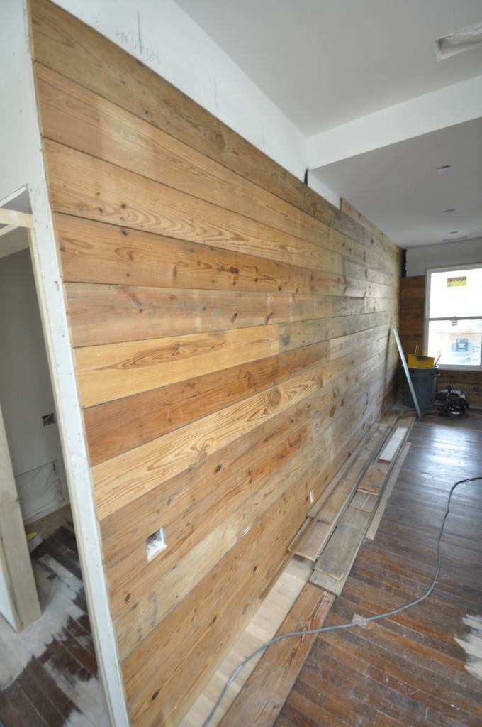 Reclaimed Wood Walls – 3 Tips for Installing