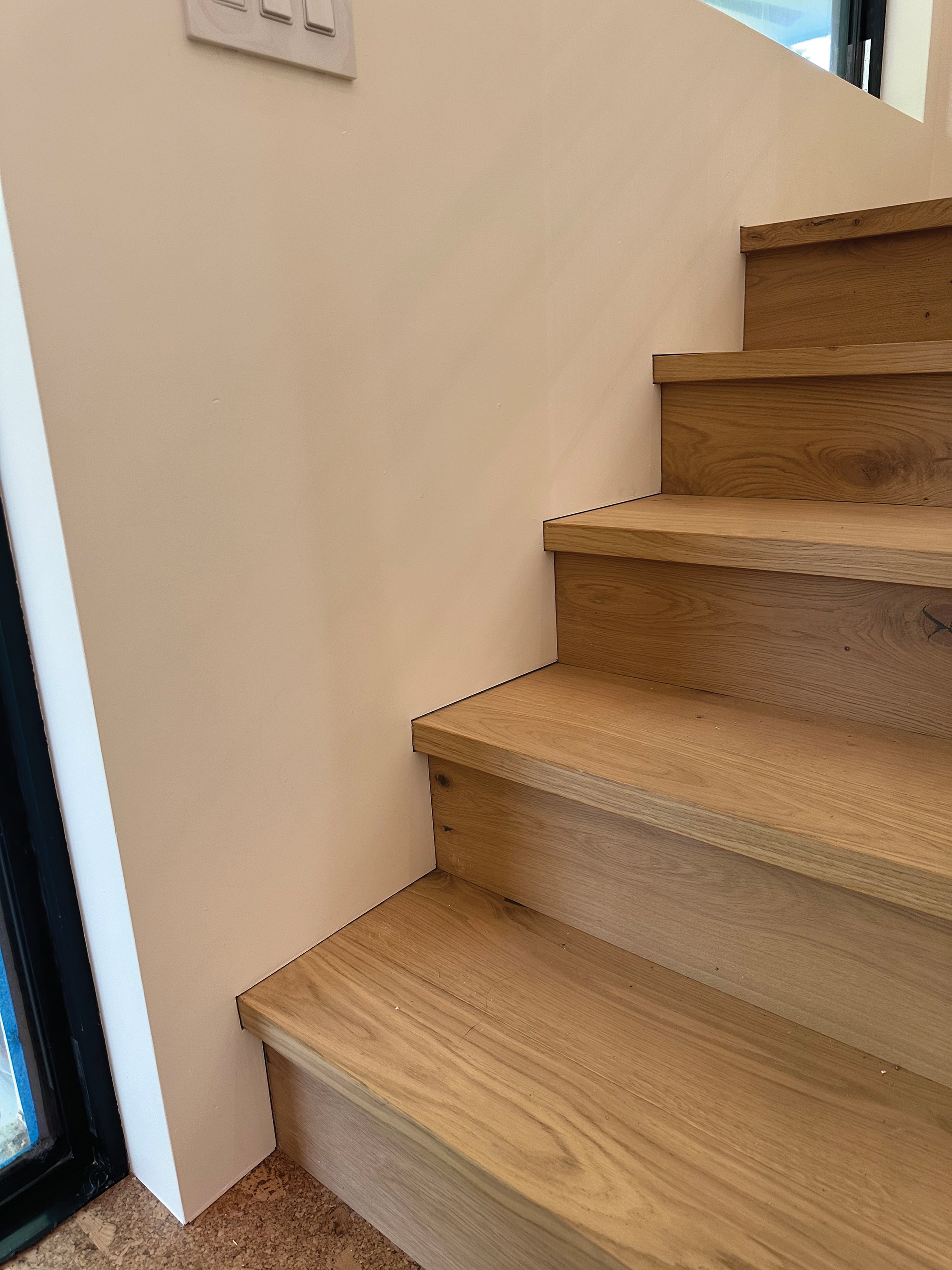 Invisible Baseboard Detail