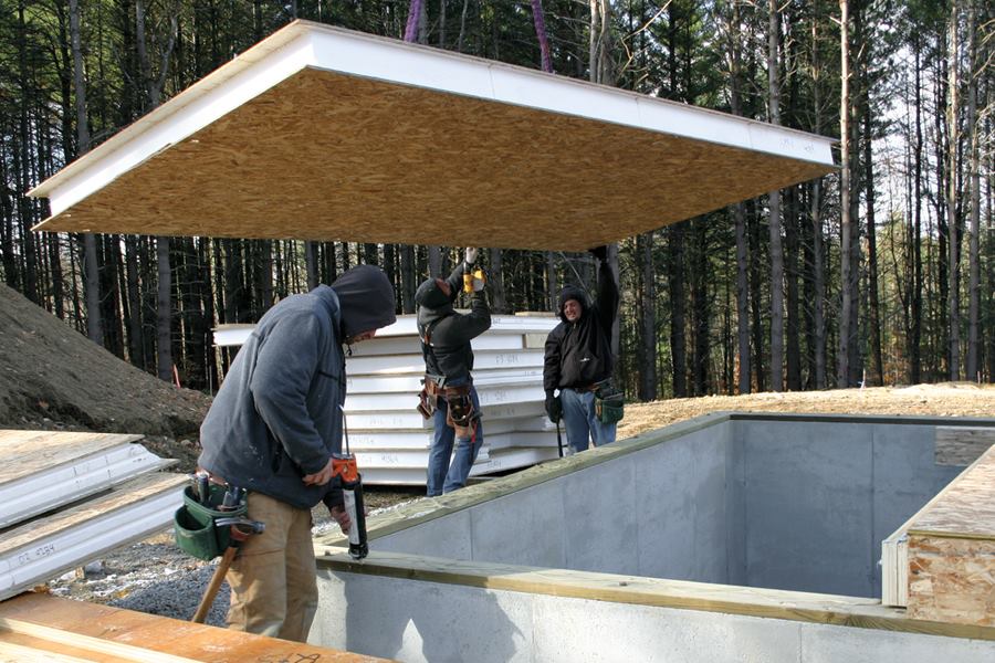 Fast Floors With Structural Insulated Panels
