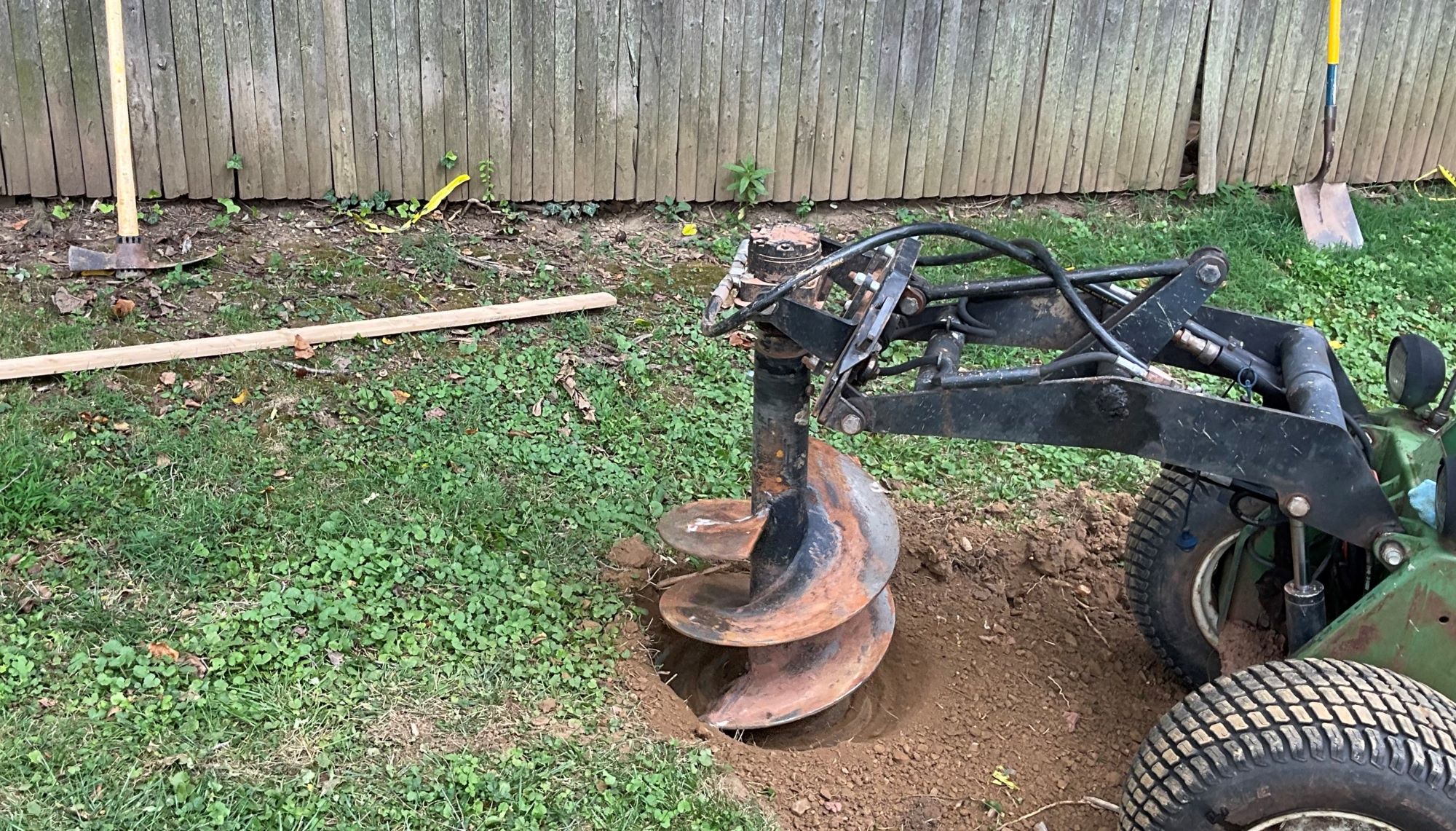 Power Trac PT425 Articulated Compact Tractor