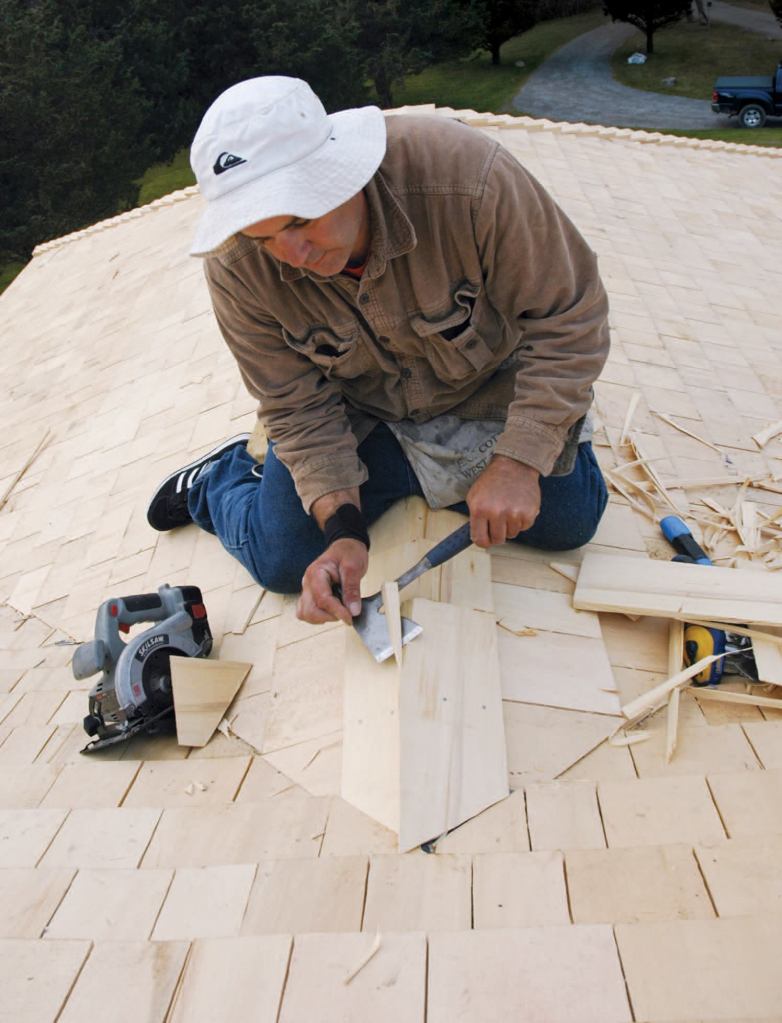 Weaving Roof Hips and Valleys With Wood Shingles