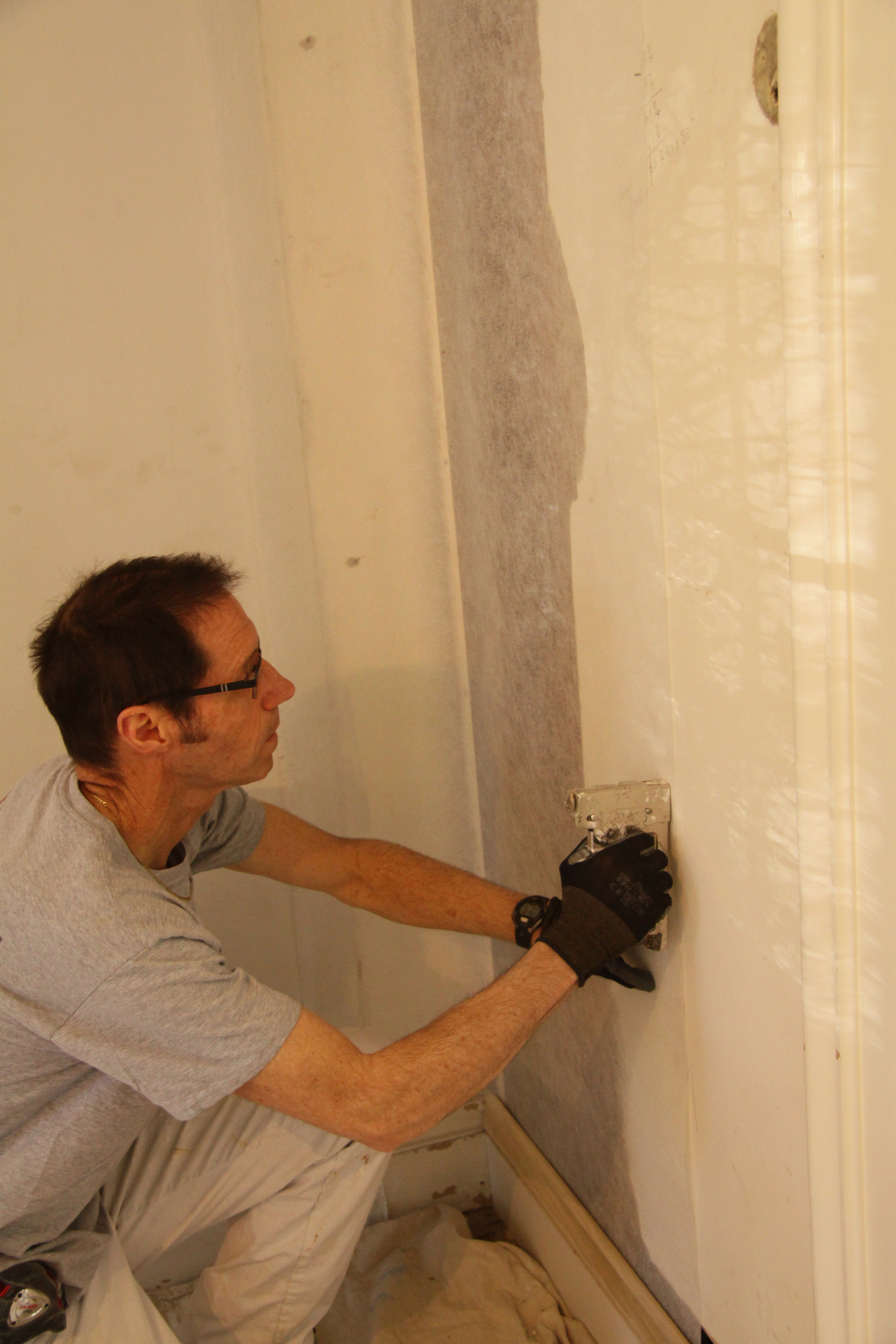 Repairing Plaster Interiors