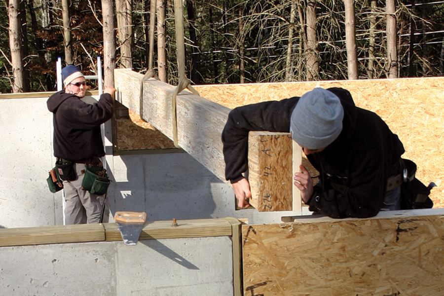 Fast Floors With Structural Insulated Panels