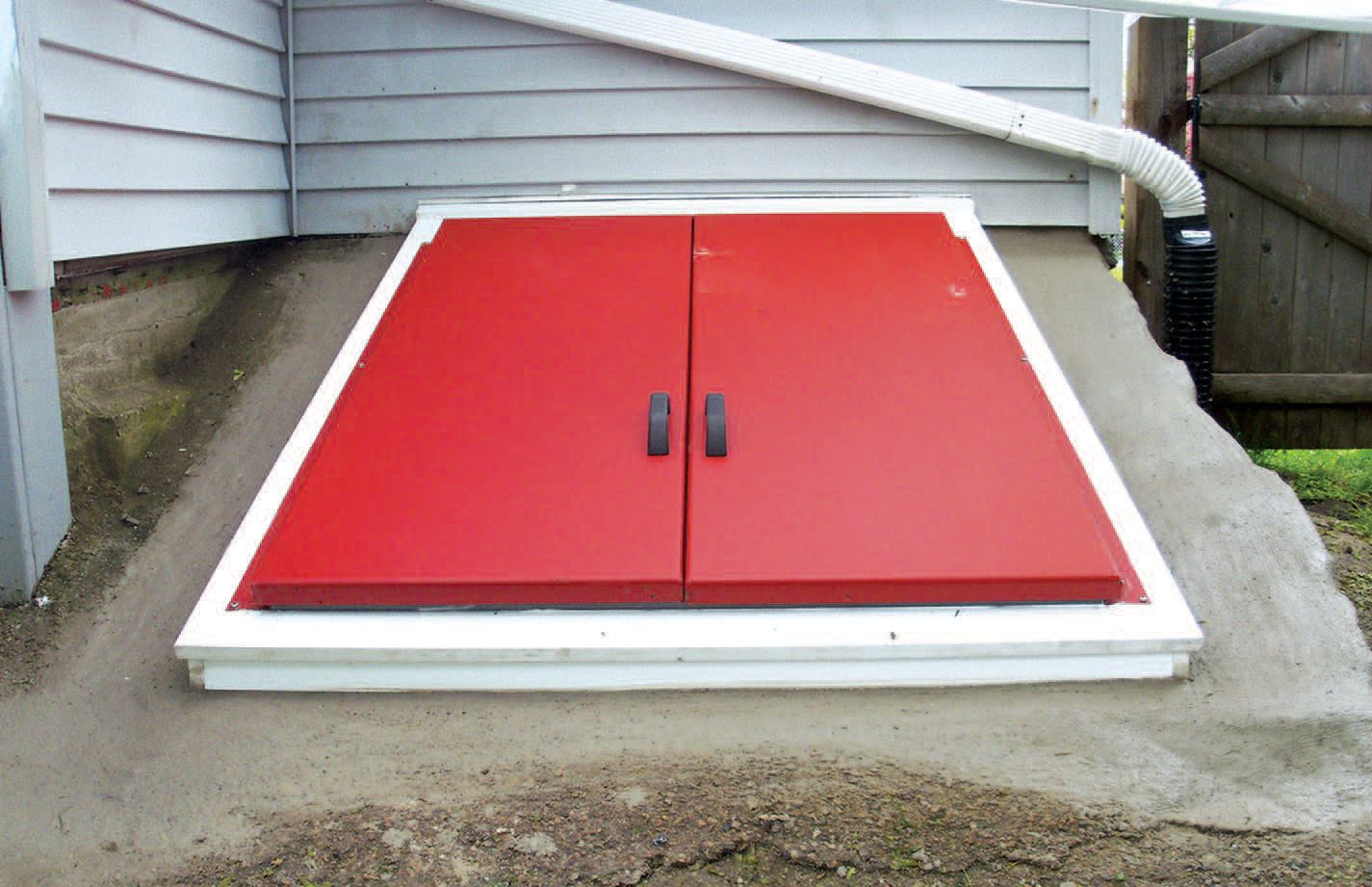 Replacing a Bulkhead Door