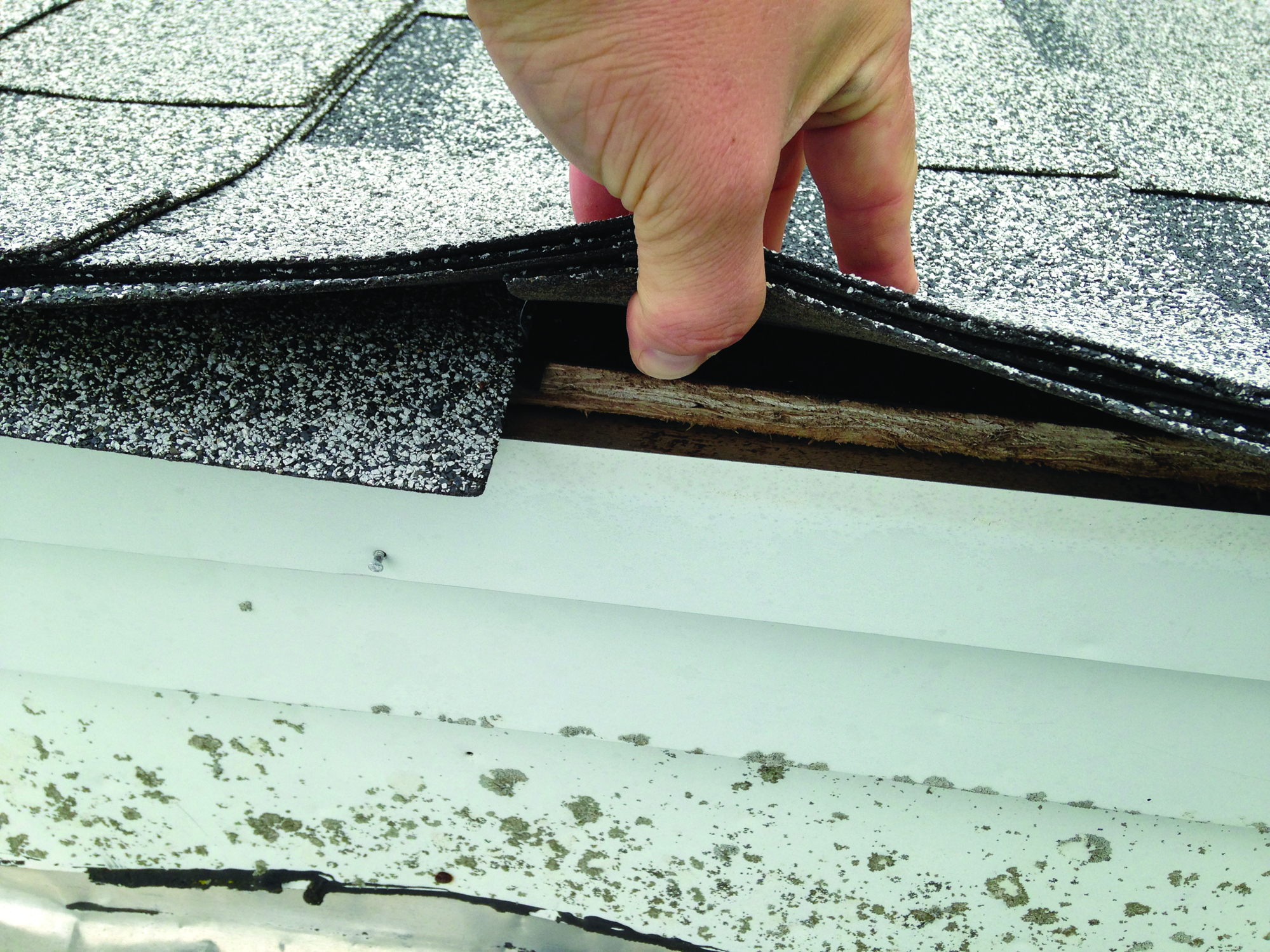 Common Roofing Errors