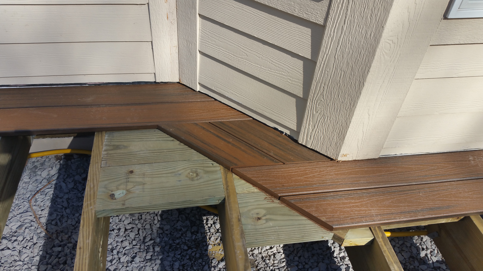 No-Miter Method for Trimming Corners