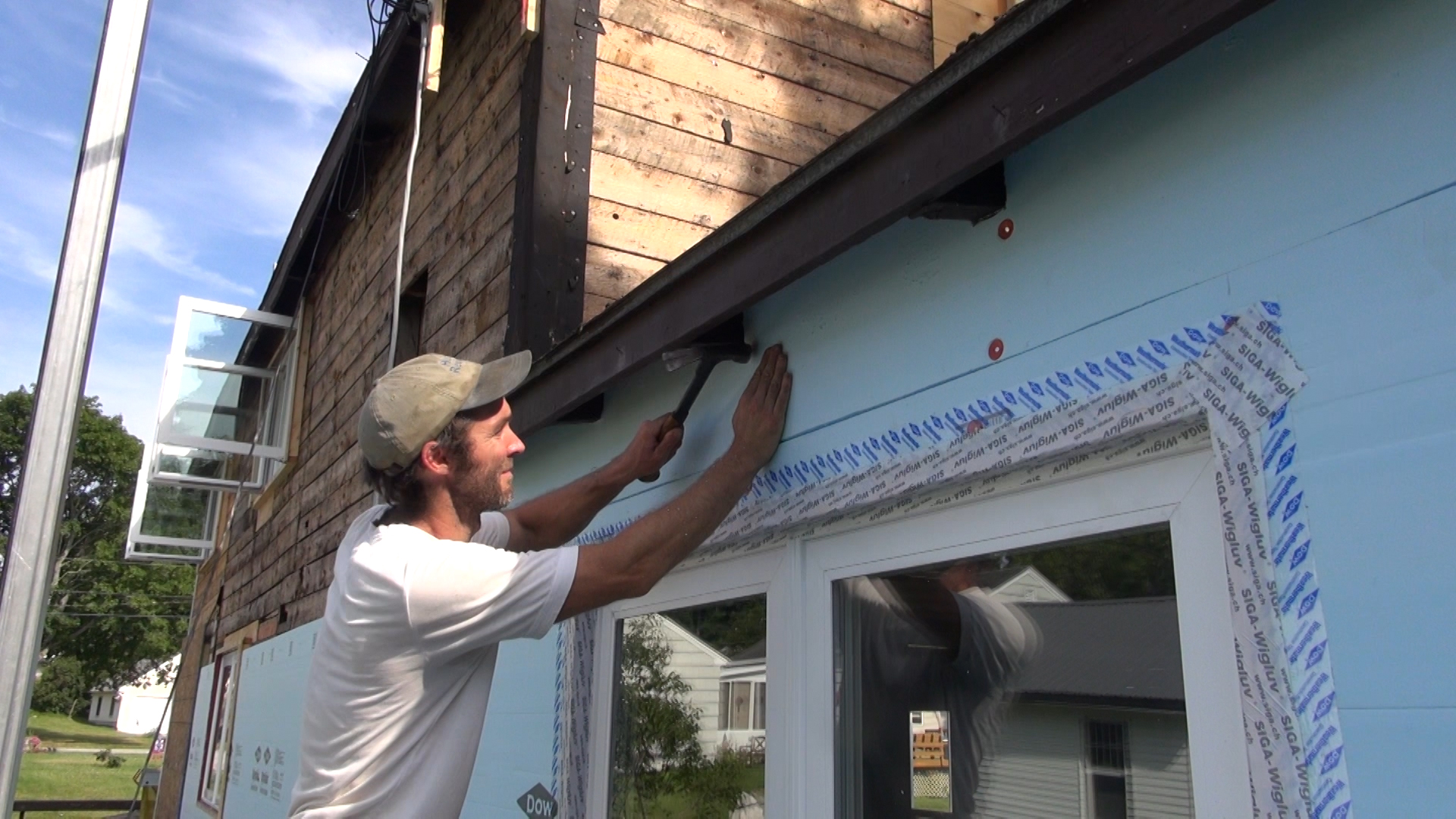 Heat Transfer Through Buildings