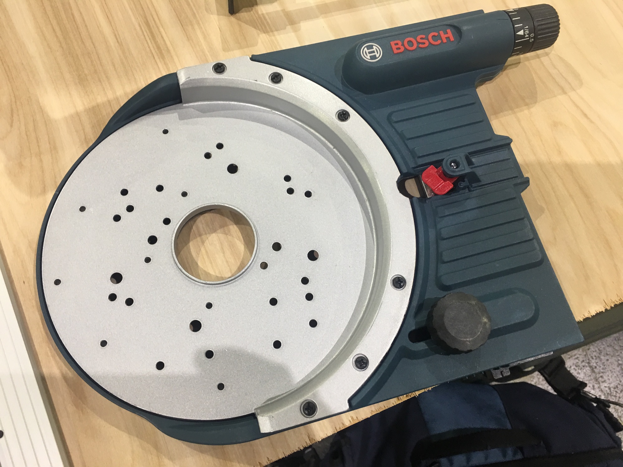 Bosch Enters the Track Saw Game