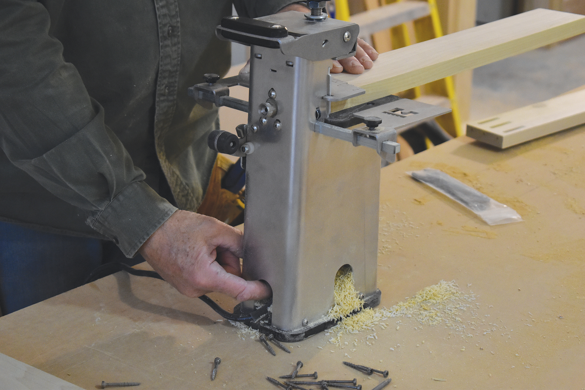 Castle 110 Pocket Cutter