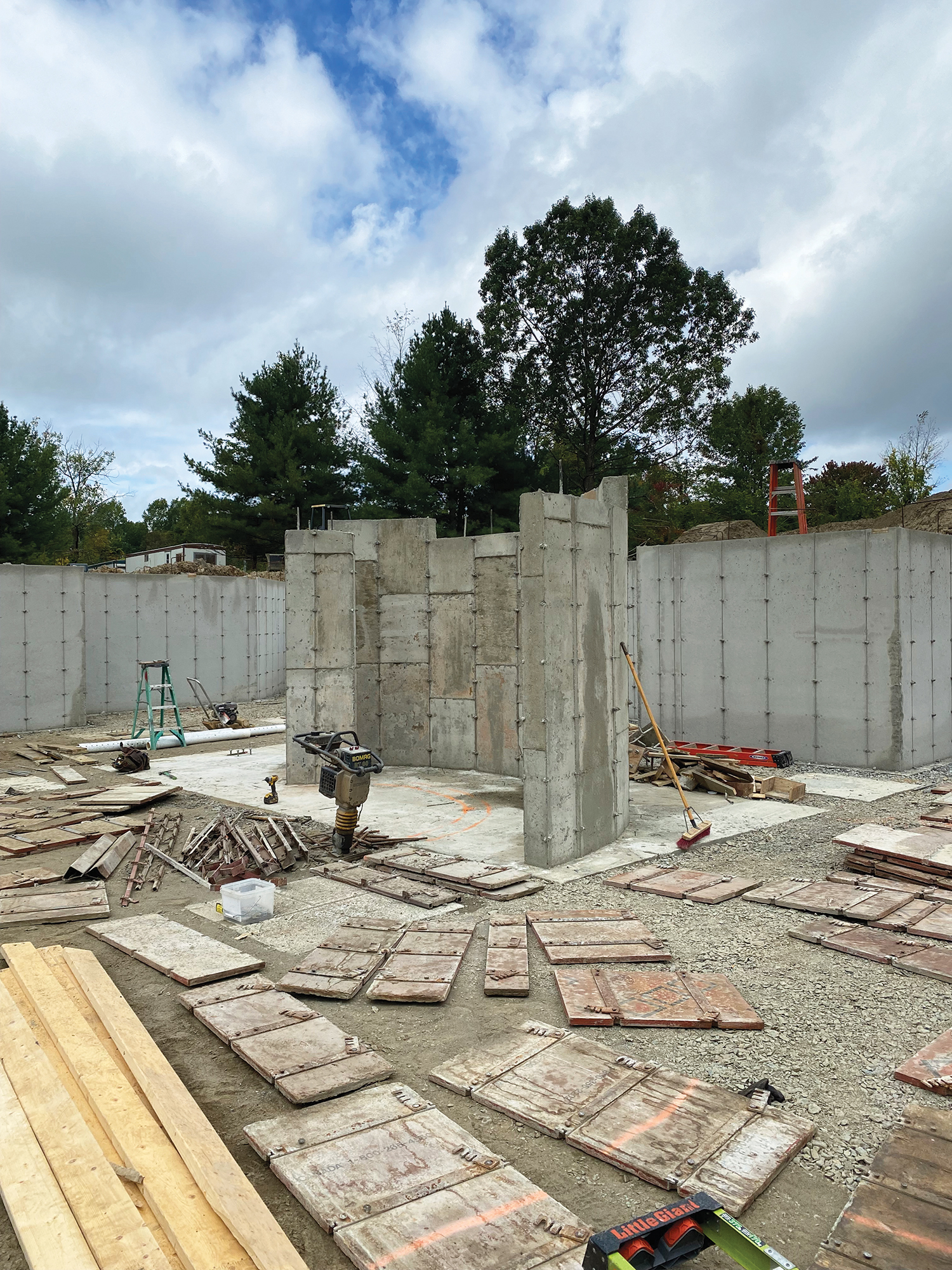 Building a Curved Concrete Staircase