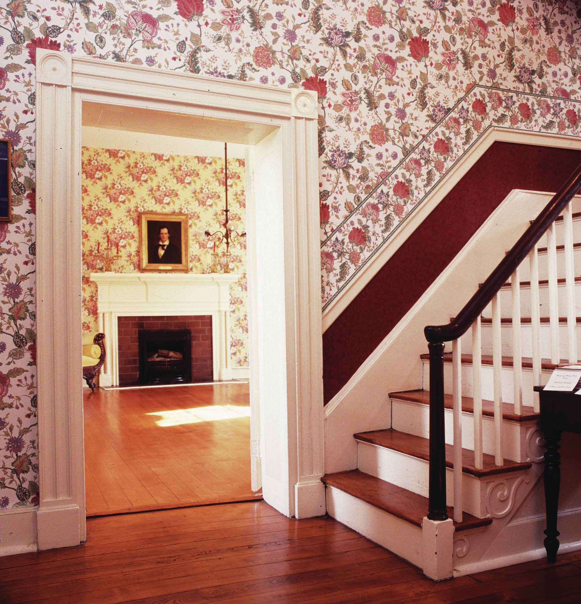 A Look at Traditional Trim Designs