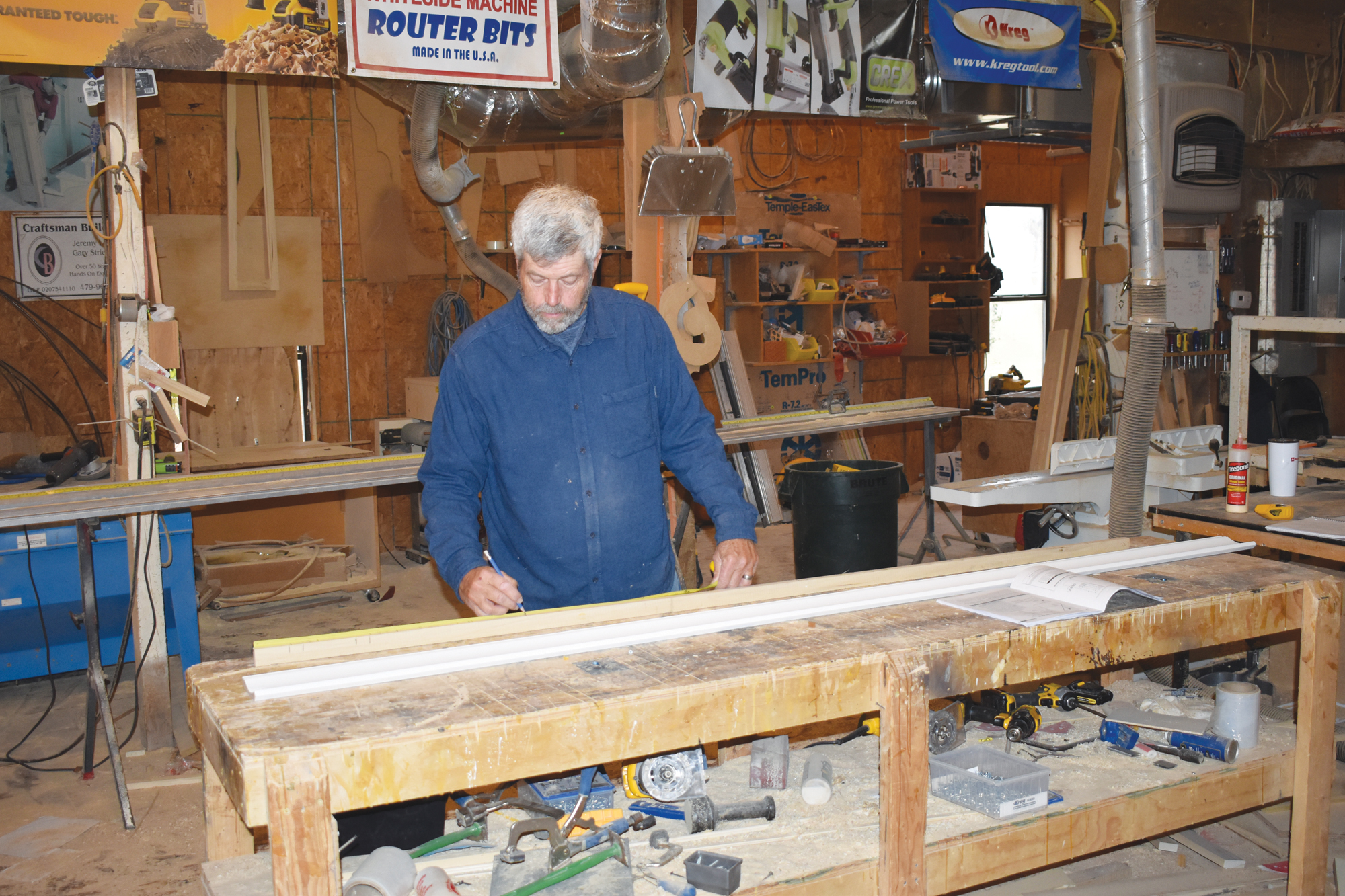 Making a Versatile Mantel