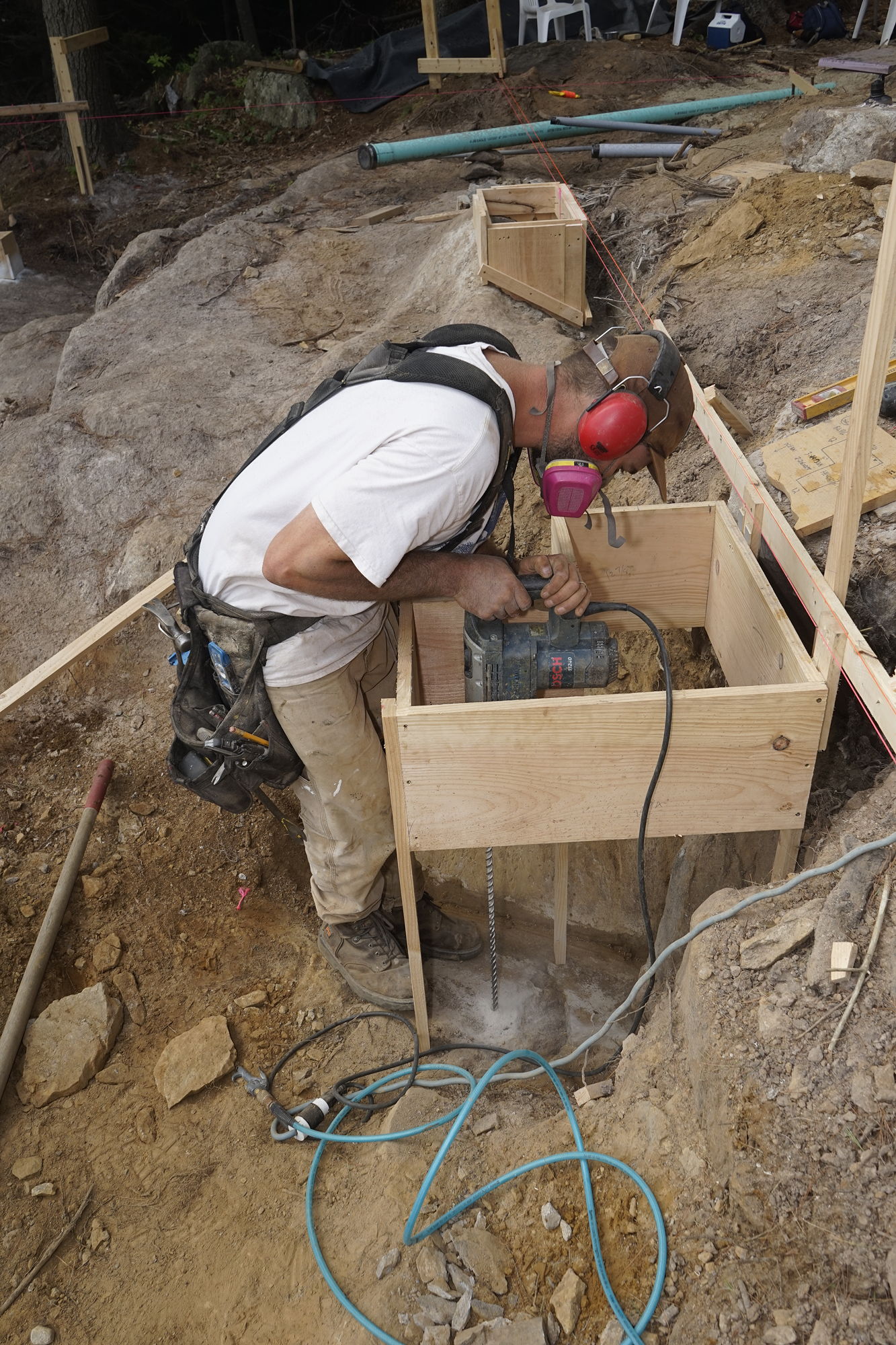A Foundation on Ledge