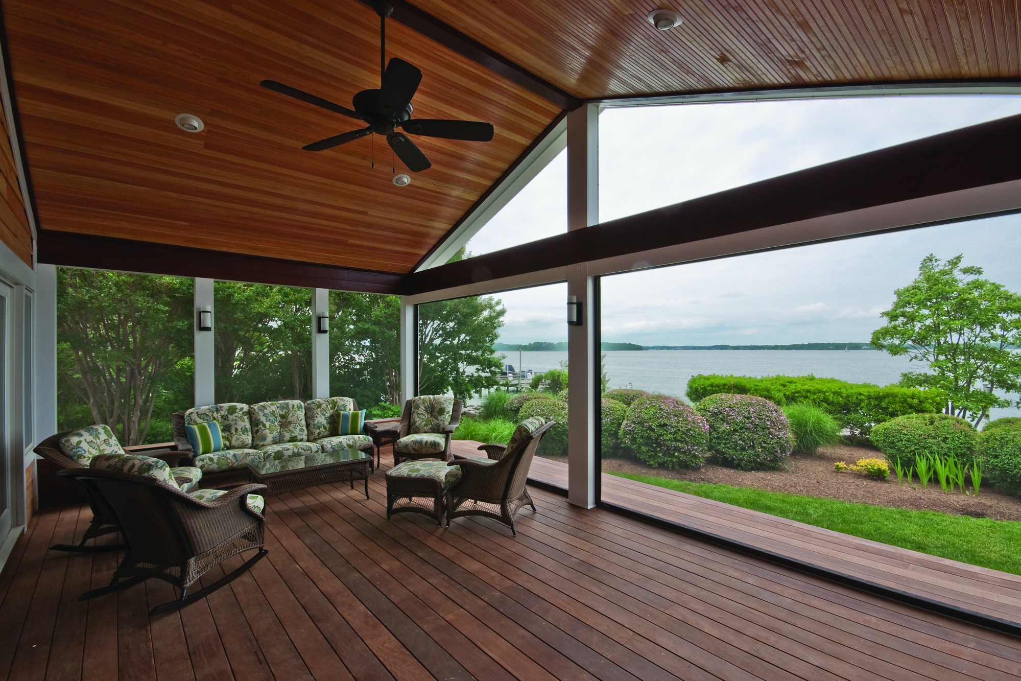 Installing Retractable Screens