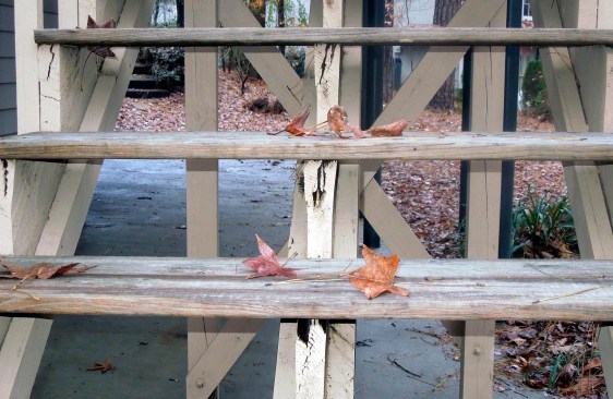 Common Defects in Deck Stairs