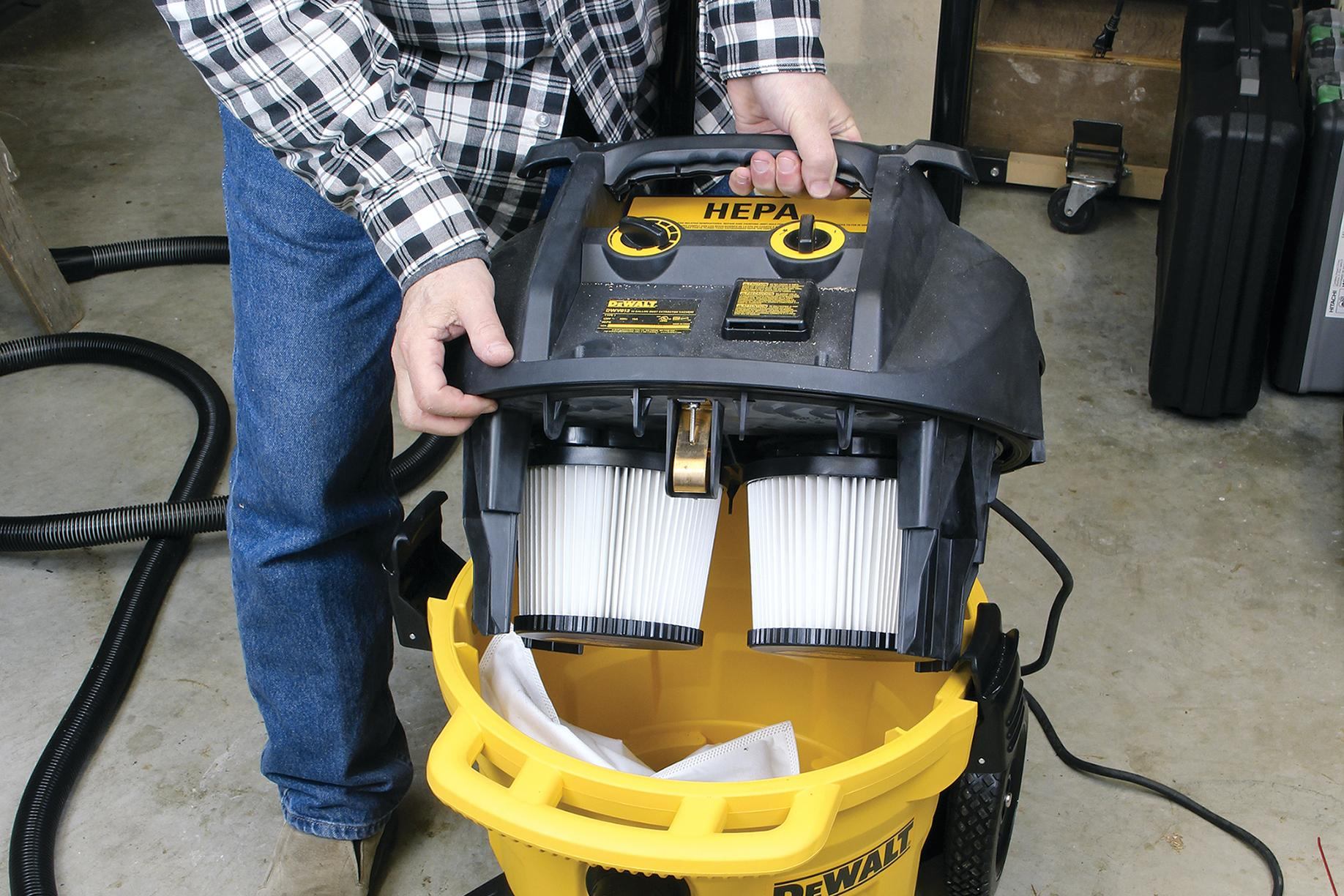 DeWalt DWV012 Dust Extractor
