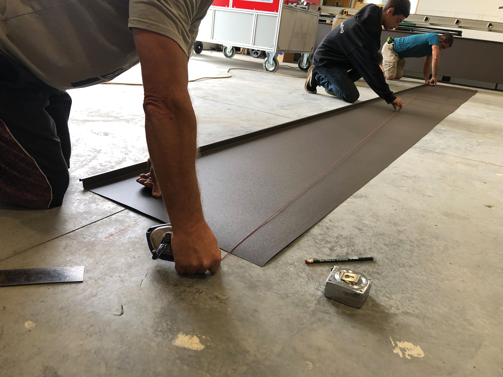 Standing Seam for a Circular Turret