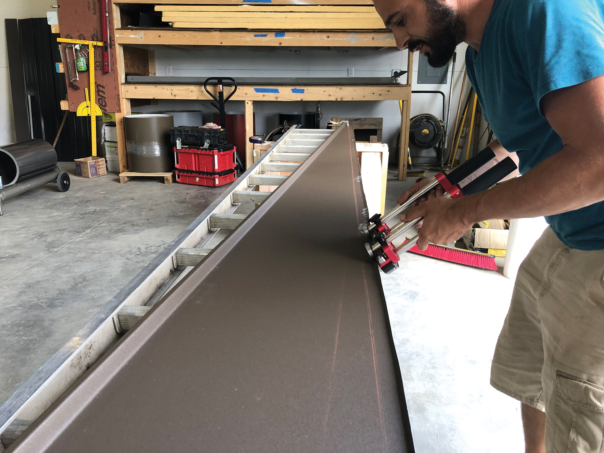 Standing Seam for a Circular Turret