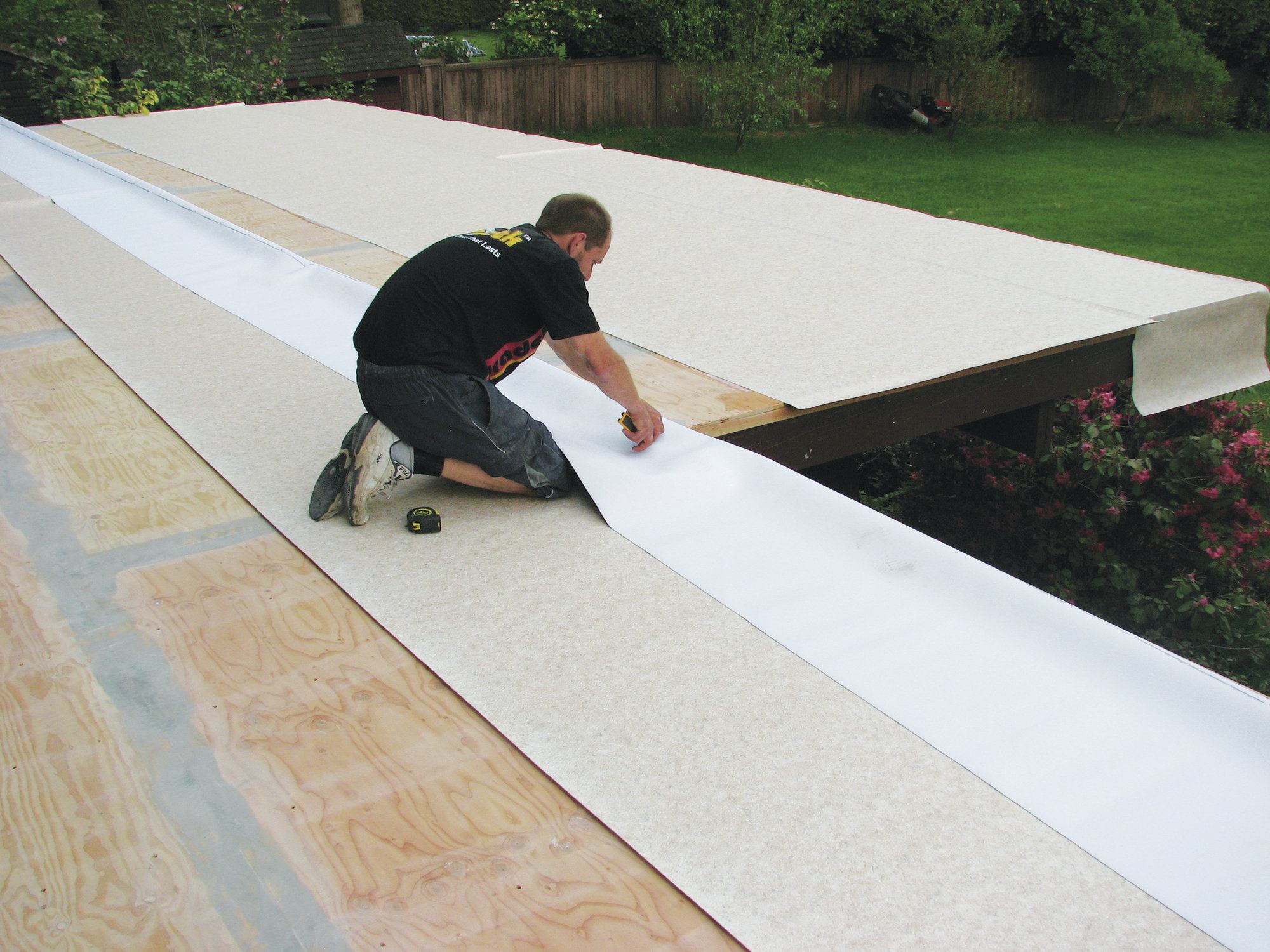 Building Waterproof Roof Decks