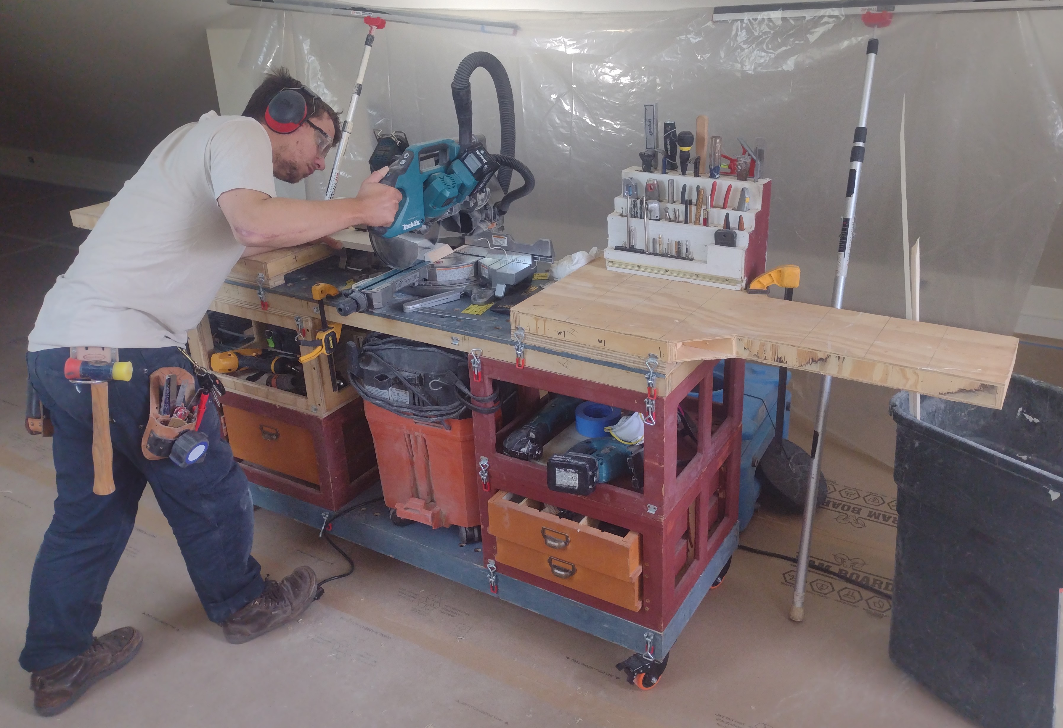 Dash-Board Portable Workshop