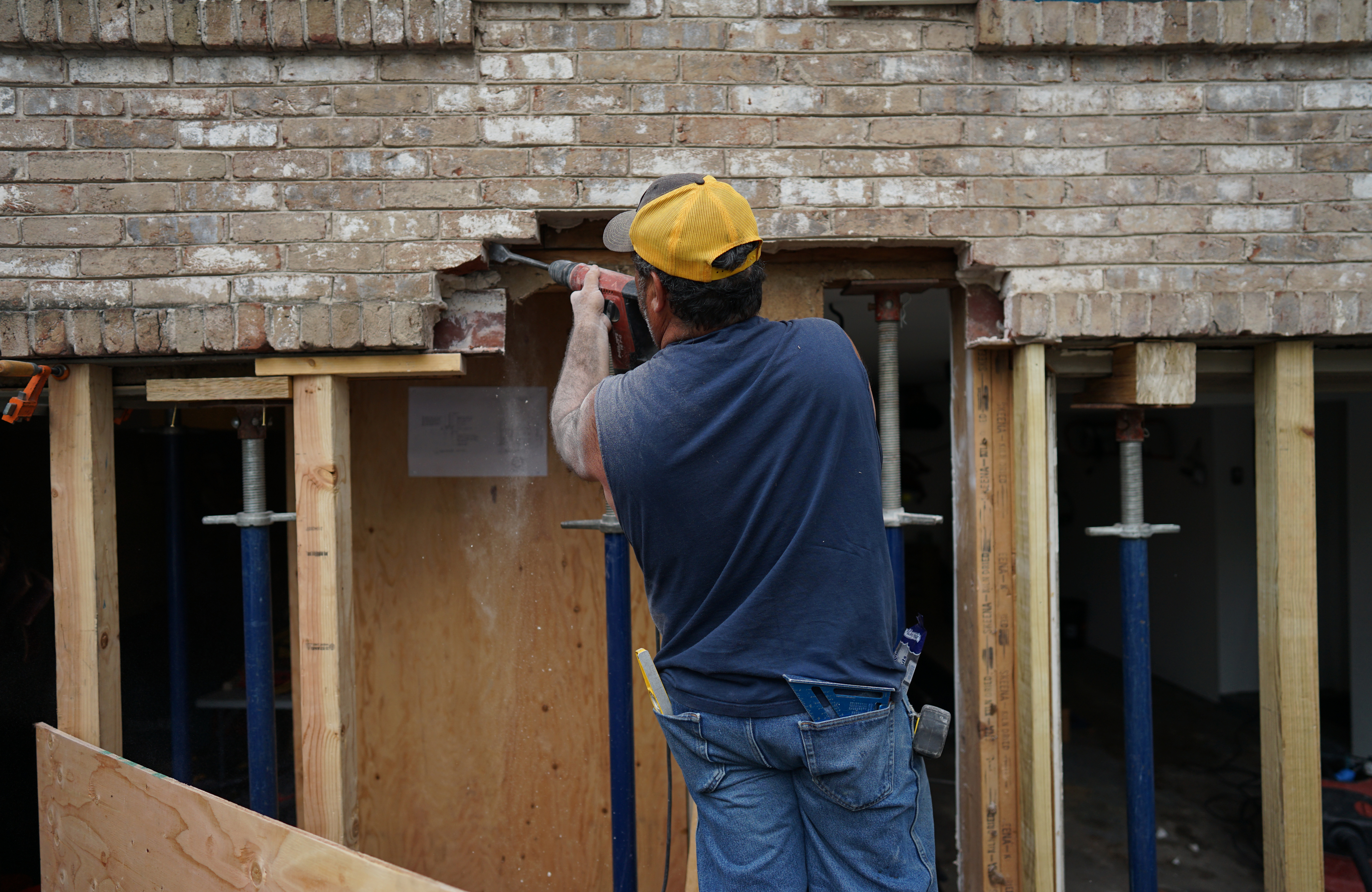 Attaching a Ledger to Studs