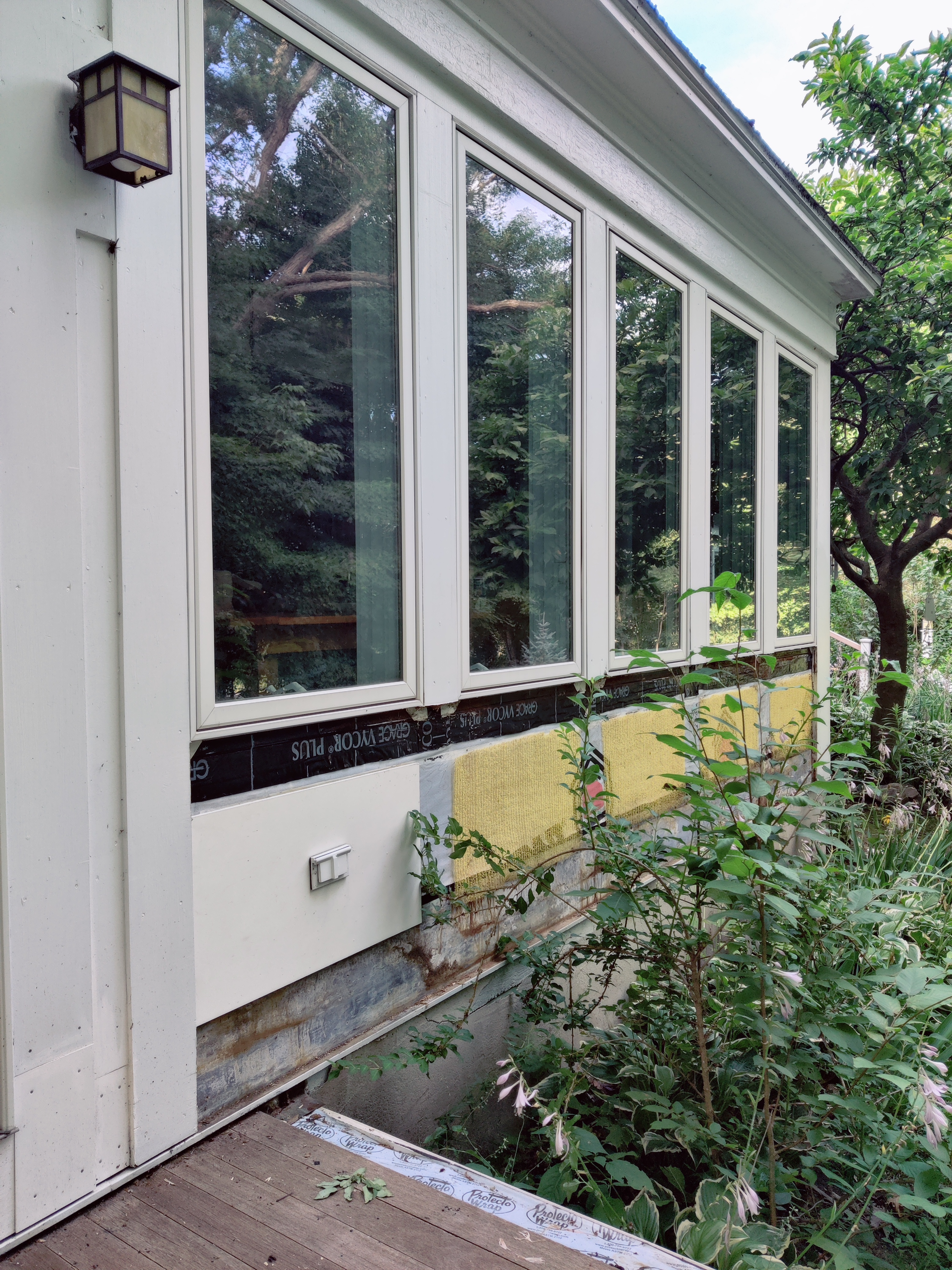 A Fix for Sunroom Window Trim - Journal of Light Construction